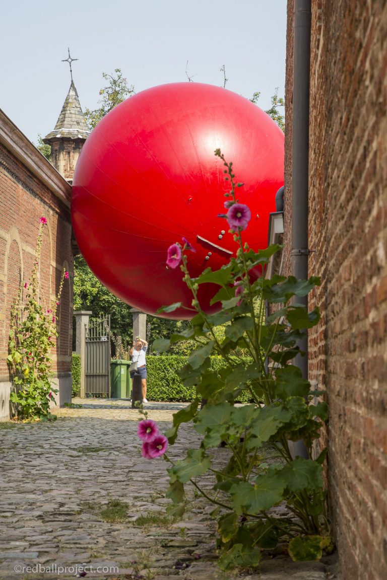 “Redball Project” by Kurt Perschke in Antwerp, Belgium – StreetArtNews