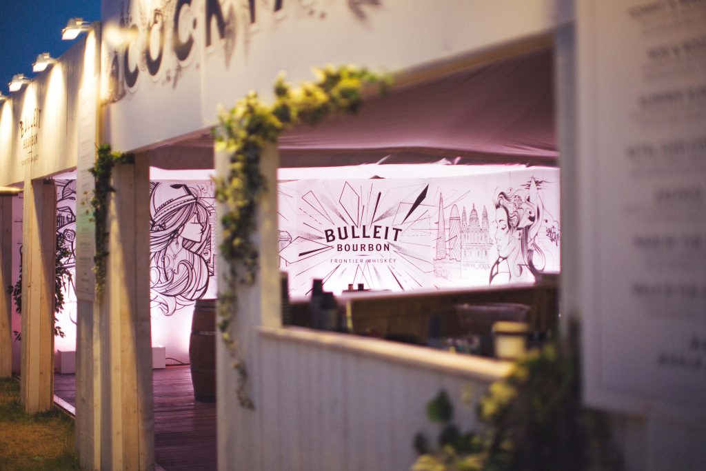 Bulleit Whiskey Live Mural at London Food Month Night Market by Inkie ...