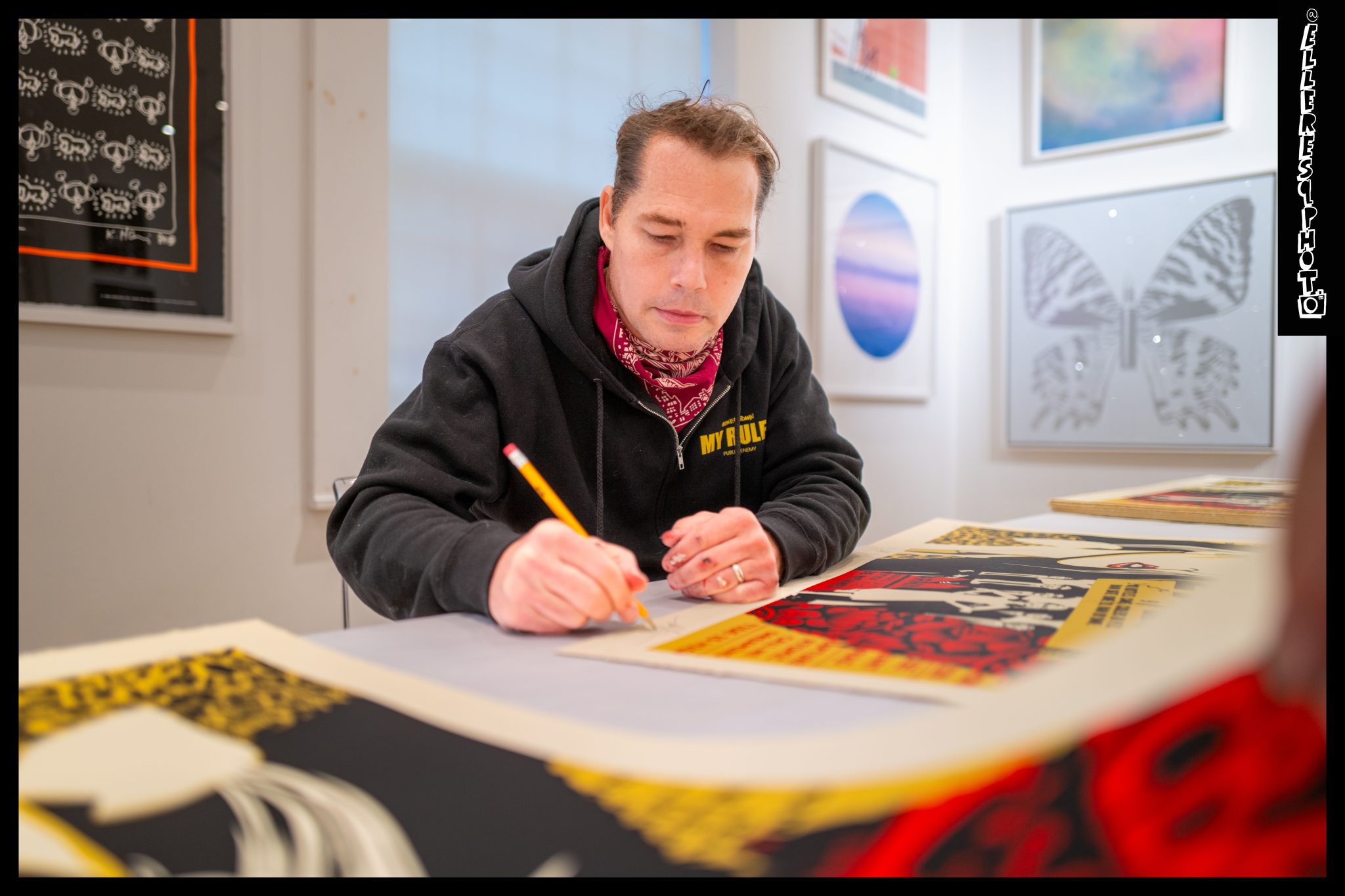 Artist Interview: Shepard Fairey – StreetArtNews